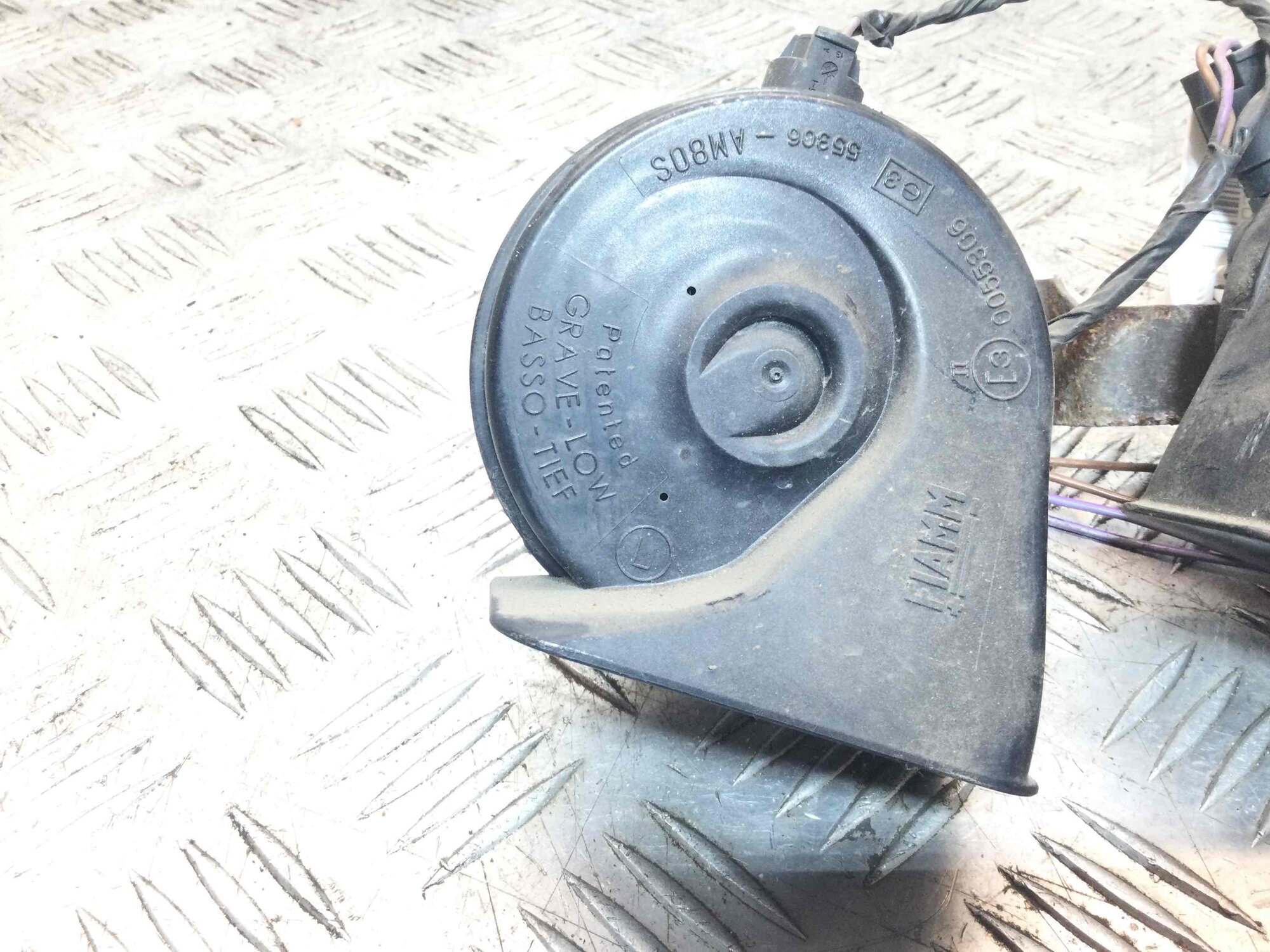 Б/У Сигнал (клаксон) Land Rover Range Rover 3 поколение (2002-2005) 2002 г.