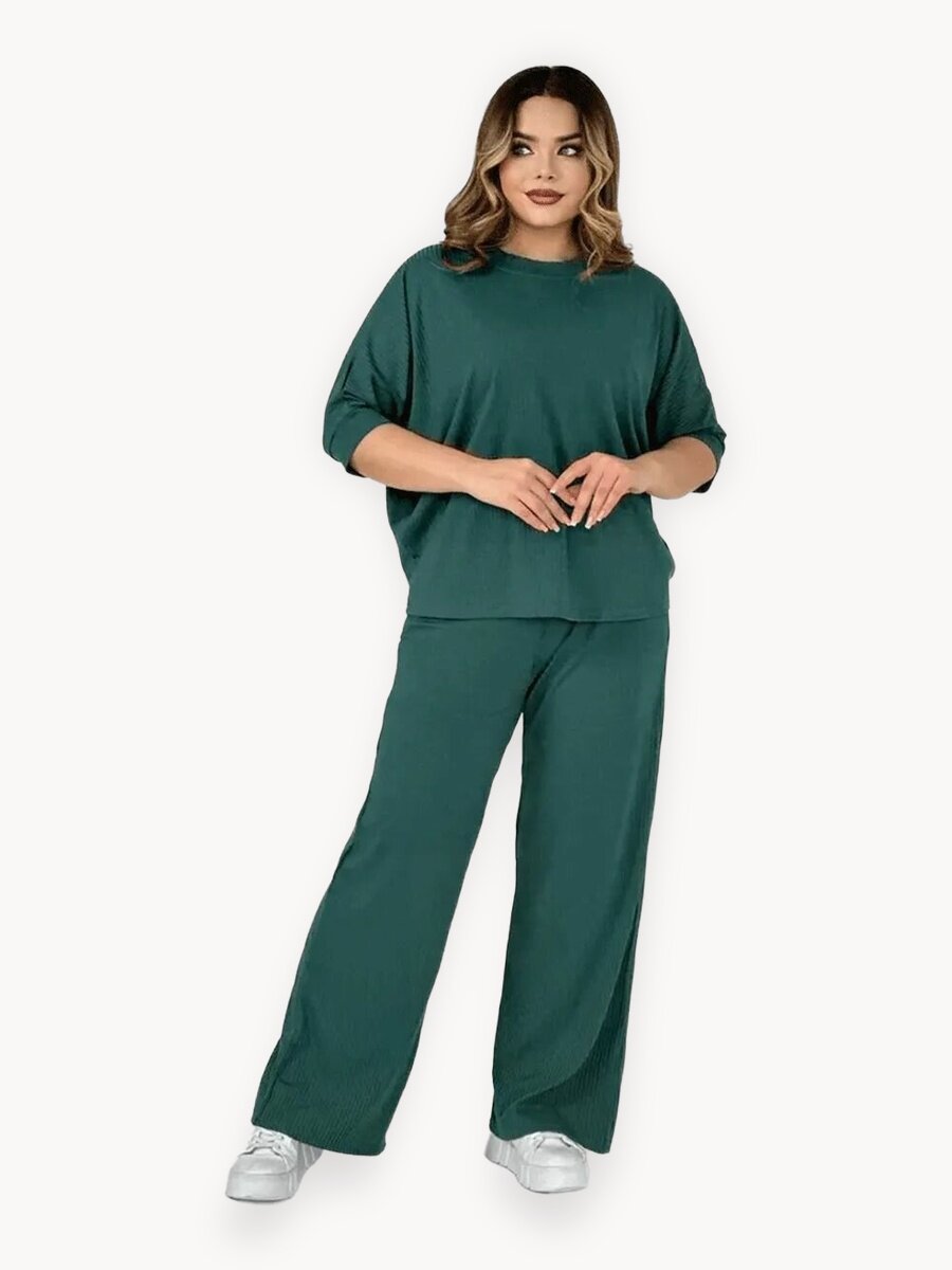 Костюм классический Свободным стилем