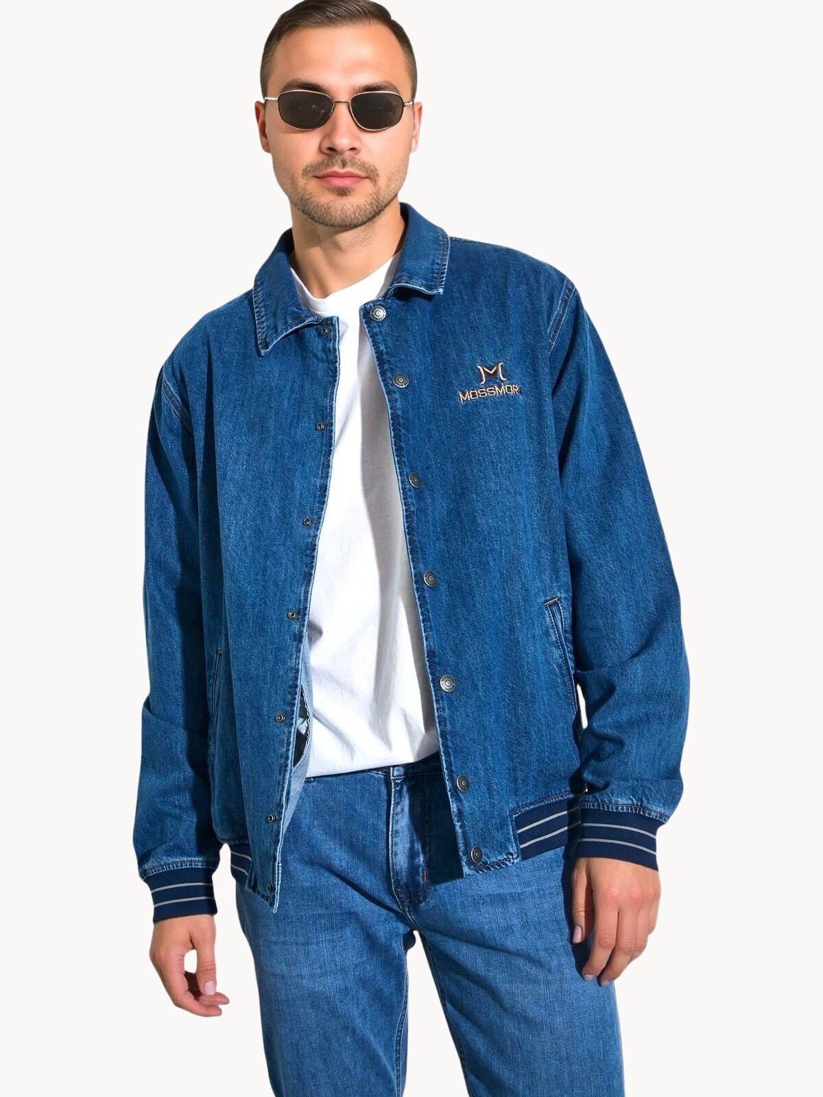 Куртка джинсовая