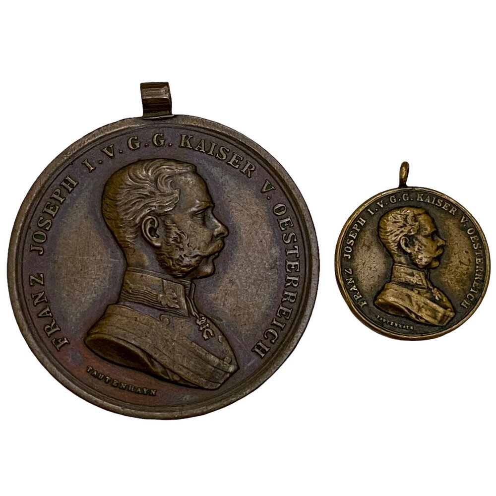 Австро-Венгрия, бронзовая медаль "Франц Иосиф I. За отвагу" +фрачник 1914-1917 гг. (без ленты)