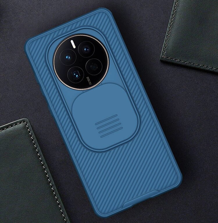 Чехол панель-бампер MyPads для Huawei Mate 50 / Mate 50E из пластика с закрывающейся камерой и отделкой под карбон синяя