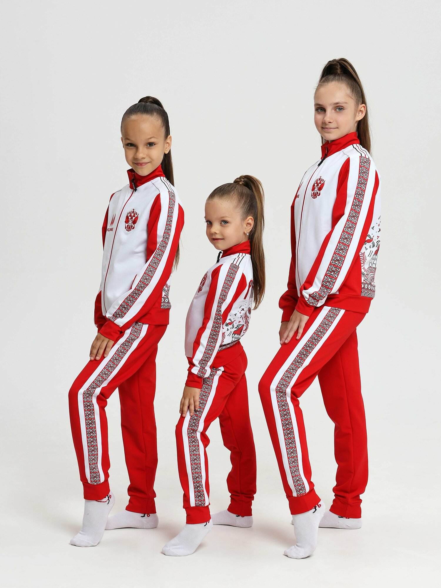 Костюм спортивный