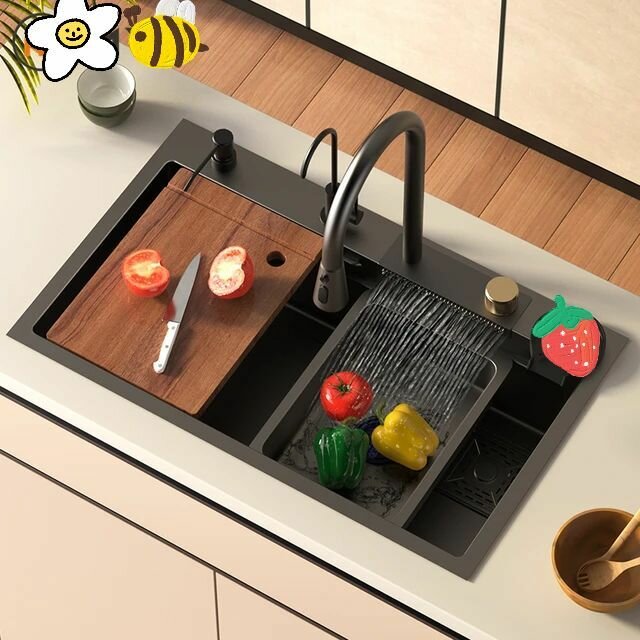Многофункциональная, кухонная мойка "Водопад", с дозатором для мыла и краном для питьевой воды