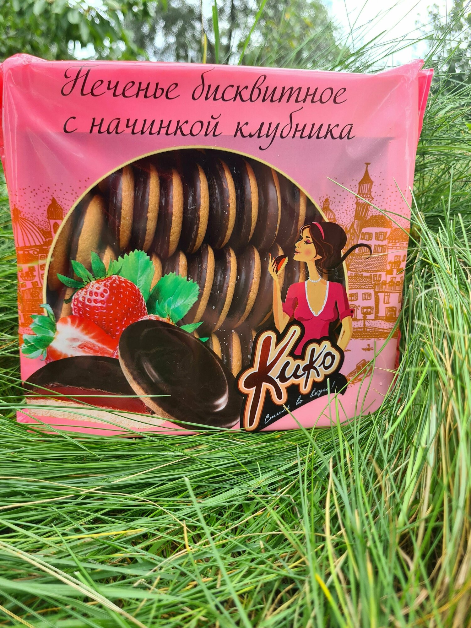 Печенье бисквитное "Кико" с начинкой клубника 600гр