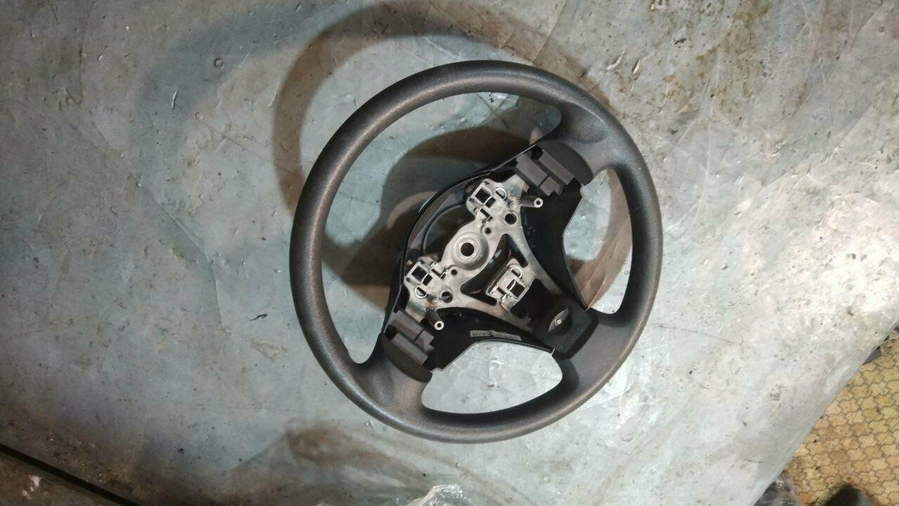 Руль Toyota Yaris 305232299FKA