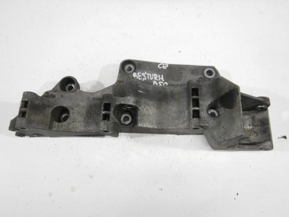 Кронштейн генератора Faw Besturn B50 06A903143P