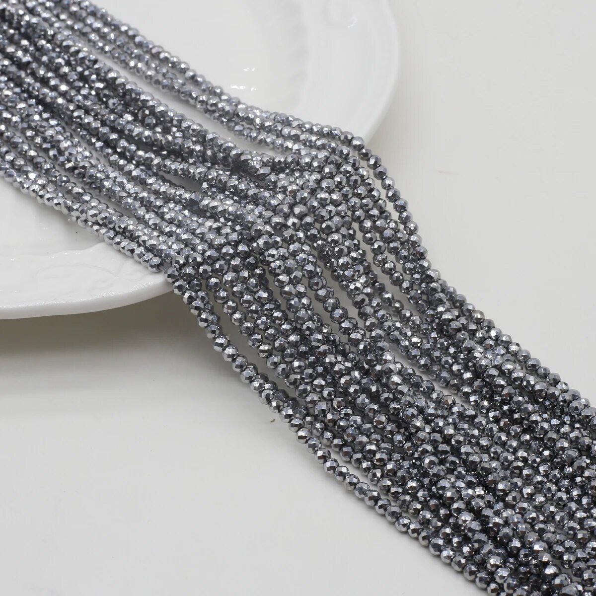 Бусины из шпинеля 3 мм Grey