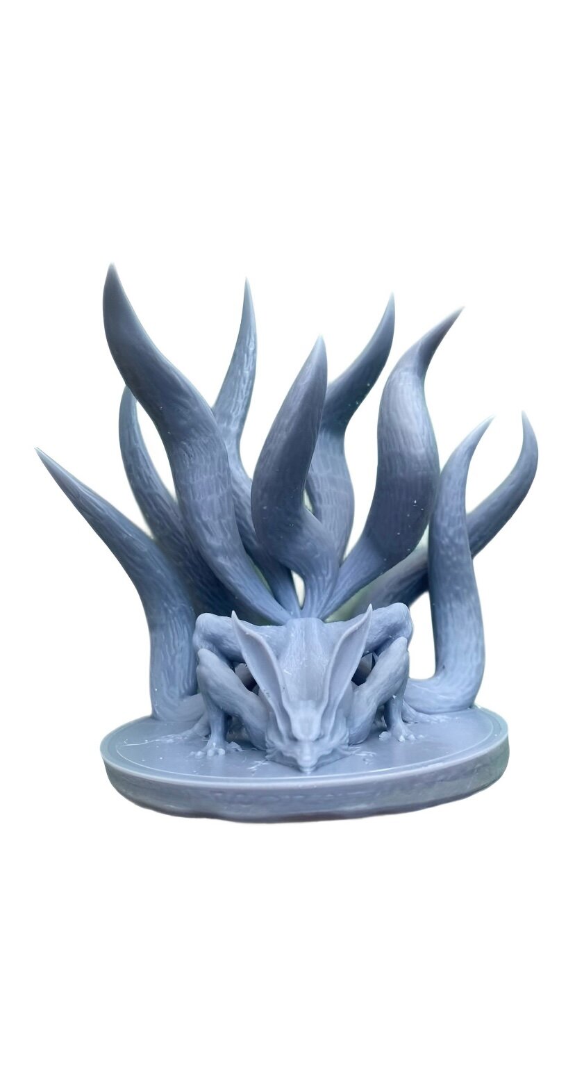 Фигурка девятихвостого лиса Курамы на покраску, сделанного по мотивам культового аниме Наруто