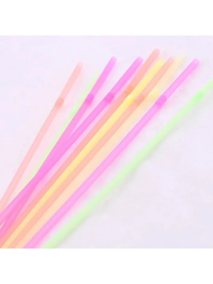 Набор стильных пластиковых трубочек для напитков