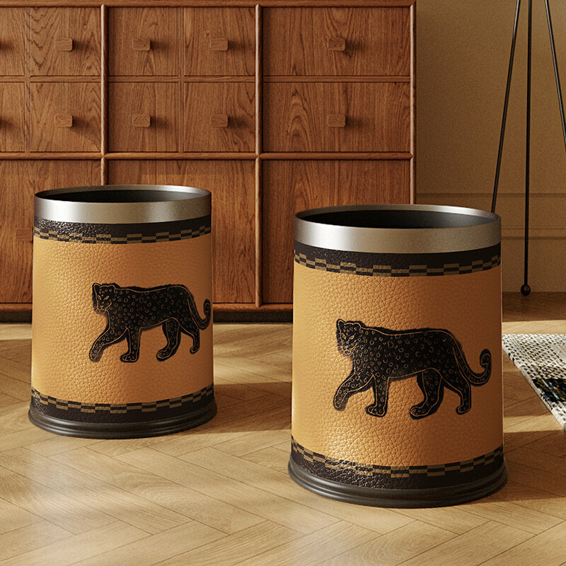 【ХИТ 2025】Кожаный мусорный бак в американском стиле — Элегантный антизапах для гостиной и спальни!