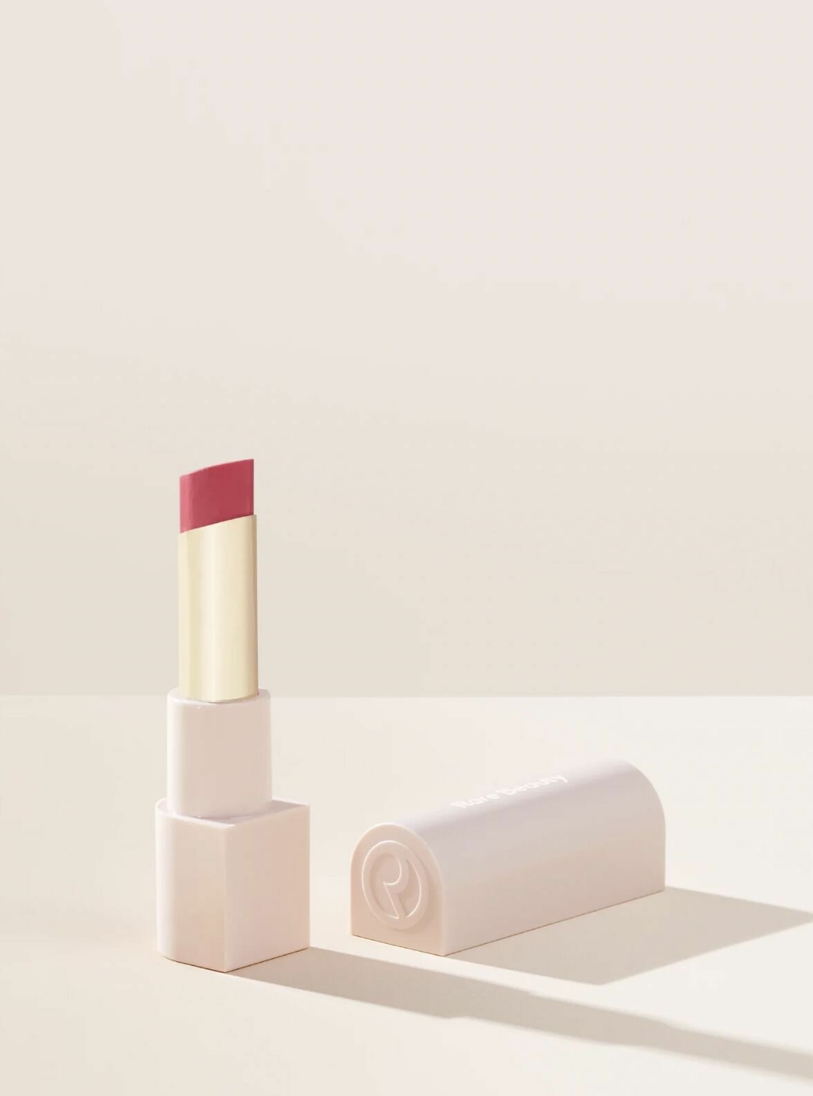 Rare Beauty Бальзам для губ With Gratitude Dewy Lip Balm (Empathy) 2,8 г