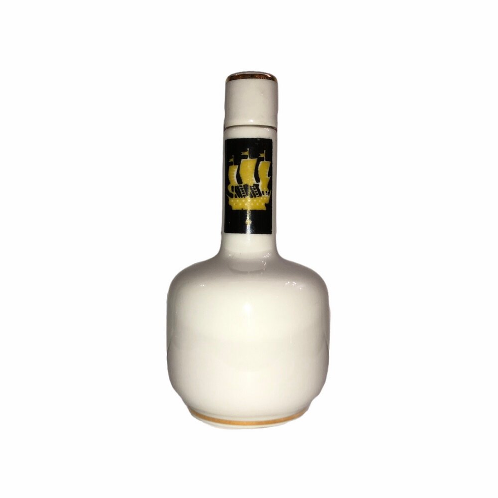 Фарфоровый штоф "Колокольчик с кораблем" 1970-1979 гг, ЛФЗ, СССР