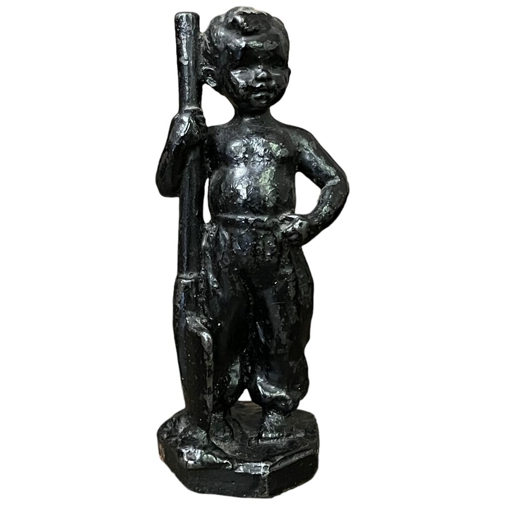 Чугунная статуэтка "Мальчик с лопатой" 1970-1980 гг. СМП, СССР