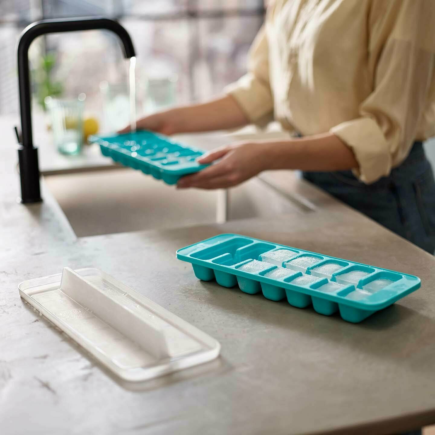 Набор из 2 форм для льда Joseph Joseph Flow Easy-fill