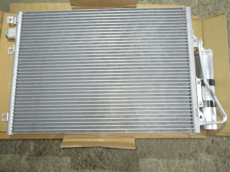 Радиатор кондиционера Рено Логан с АКПП и МКПП 8200090213, 6001550660 без осушителя, - ACS Termal