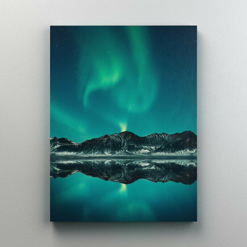 Интерьерная картина на холсте "Полярное сияние над горами" размер 22x30 см