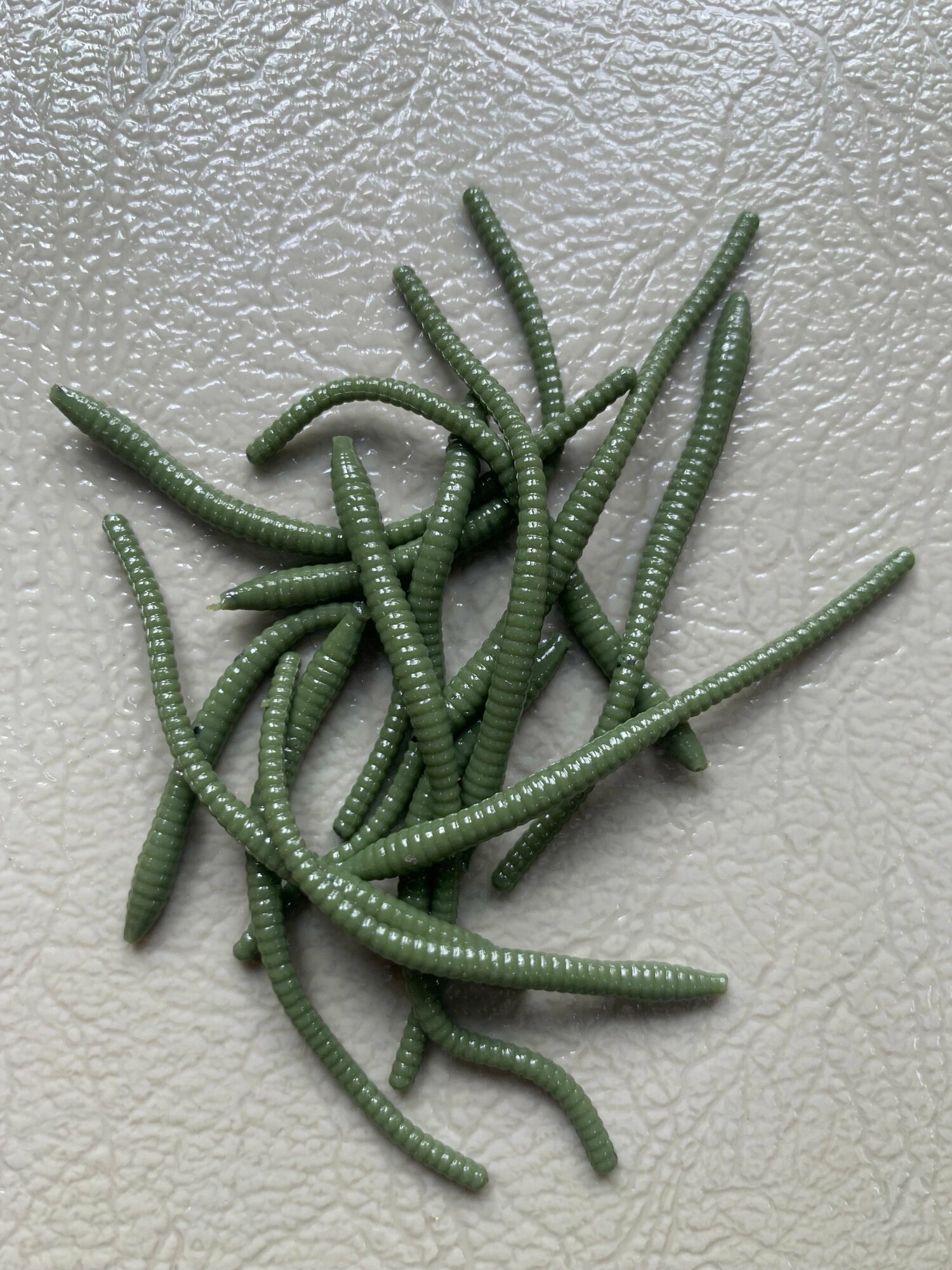 Мягкая силиконовая приманка Червячки (worms) 65мм (15шт) Оливковый (Green Pumpkin).