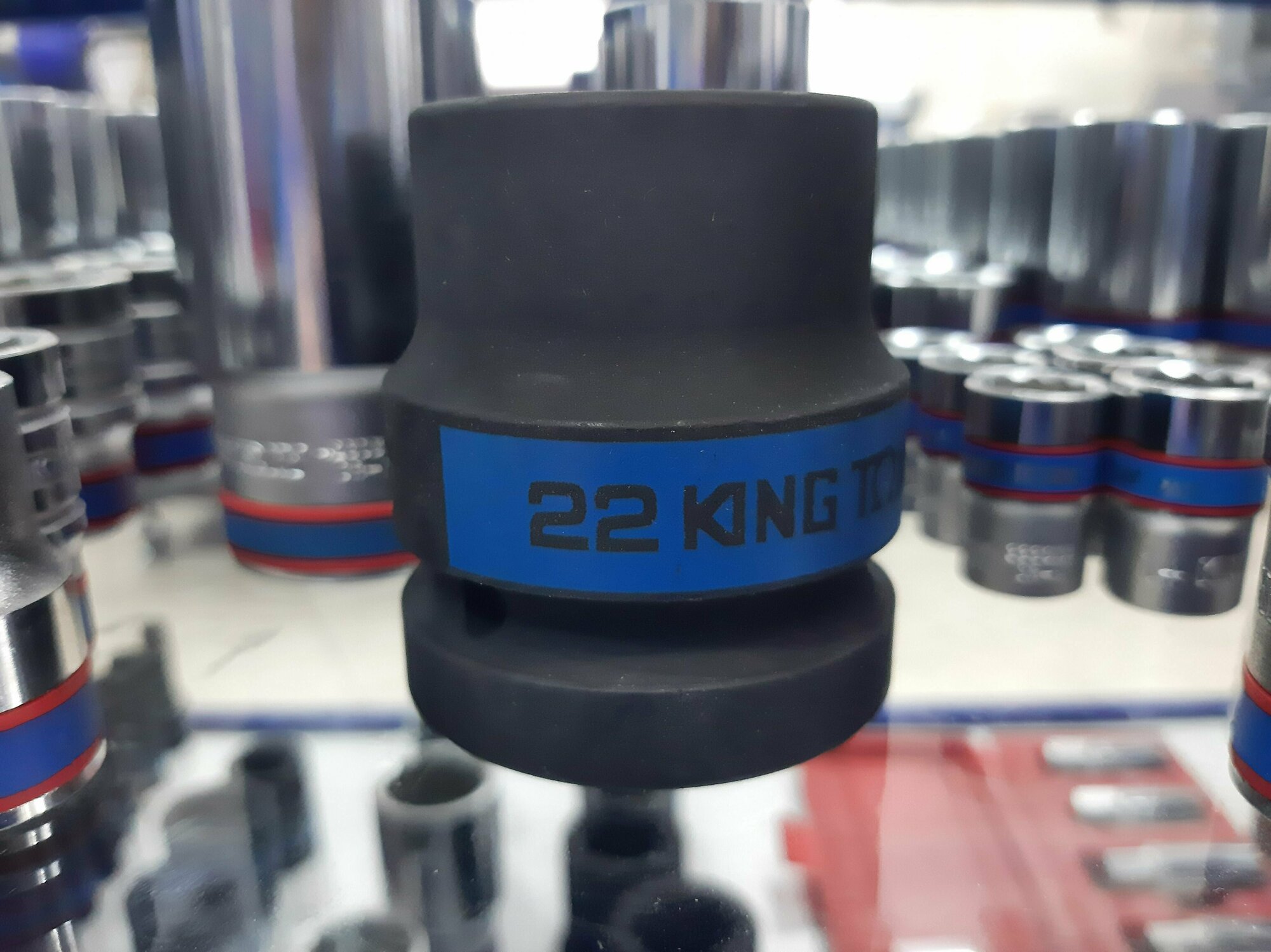 Головка торцевая ударная четырехгранная футорочная для автосервиса 1", 22 мм, KING TONY