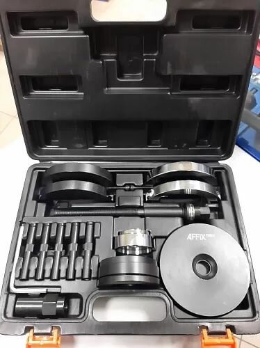 Набор оправок для монтажа и демонтажа ступичных подшипников Volkswagen T5 / Touareg / Multivan, 16 предметов AFFIX для автосервиса