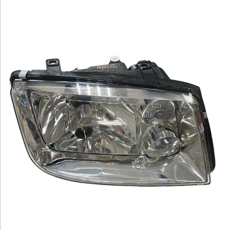 Фара главного света DEPO с электрокорректором, правая 441-1138R-LD-EM