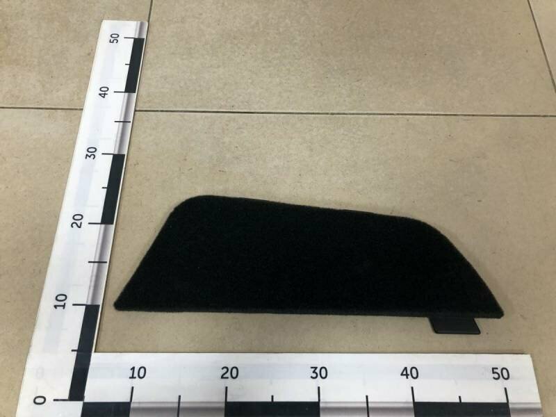 Накладка кузов внутри Lexus RX 350 2015 кат.номер: 5841748040C1