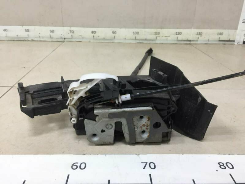 Замок двери задней левой Ford Focus 3 2011 кат.номер: BM5AA26413AC