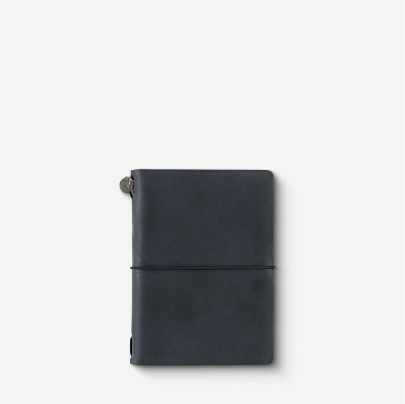 Traveler's Passport Black Записная книжка Pack 03