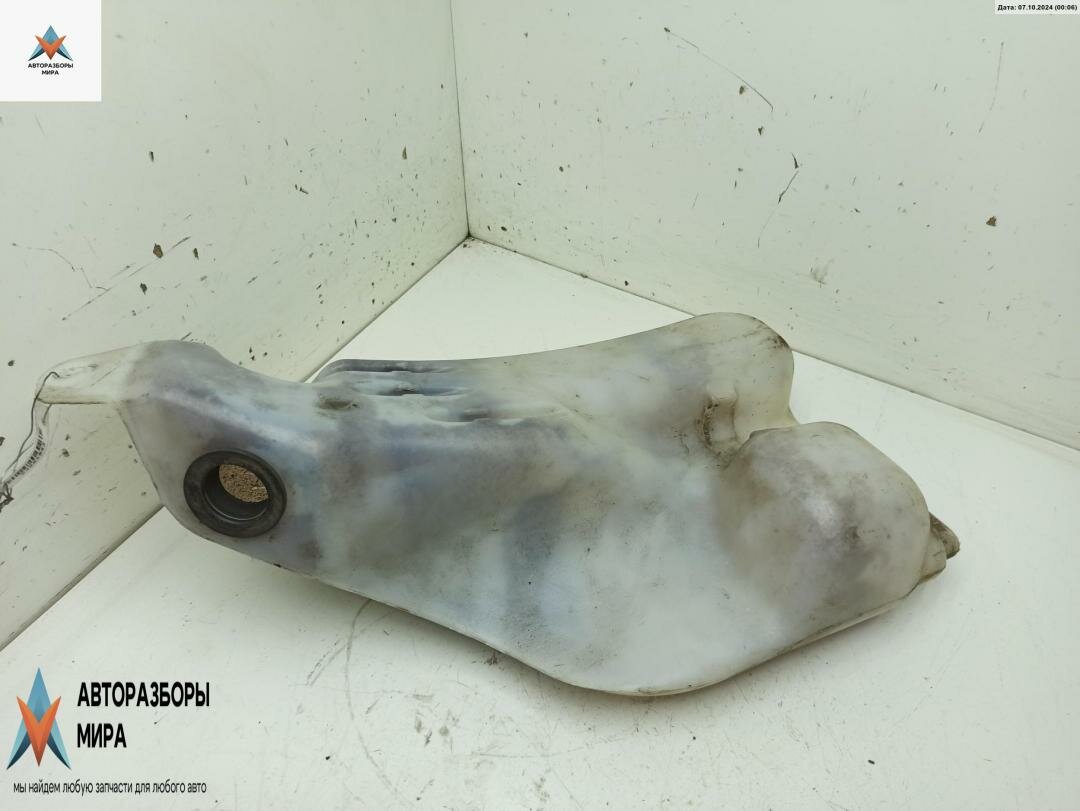 Бачок омывателя Renault Megane 3 рест. 2012 289100014R