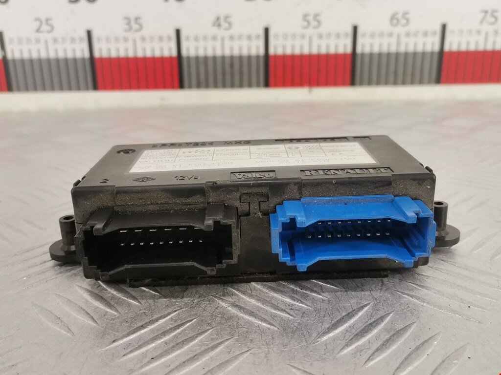 Блок комфорта Renault Laguna 1 7711368722 арт. 1460873