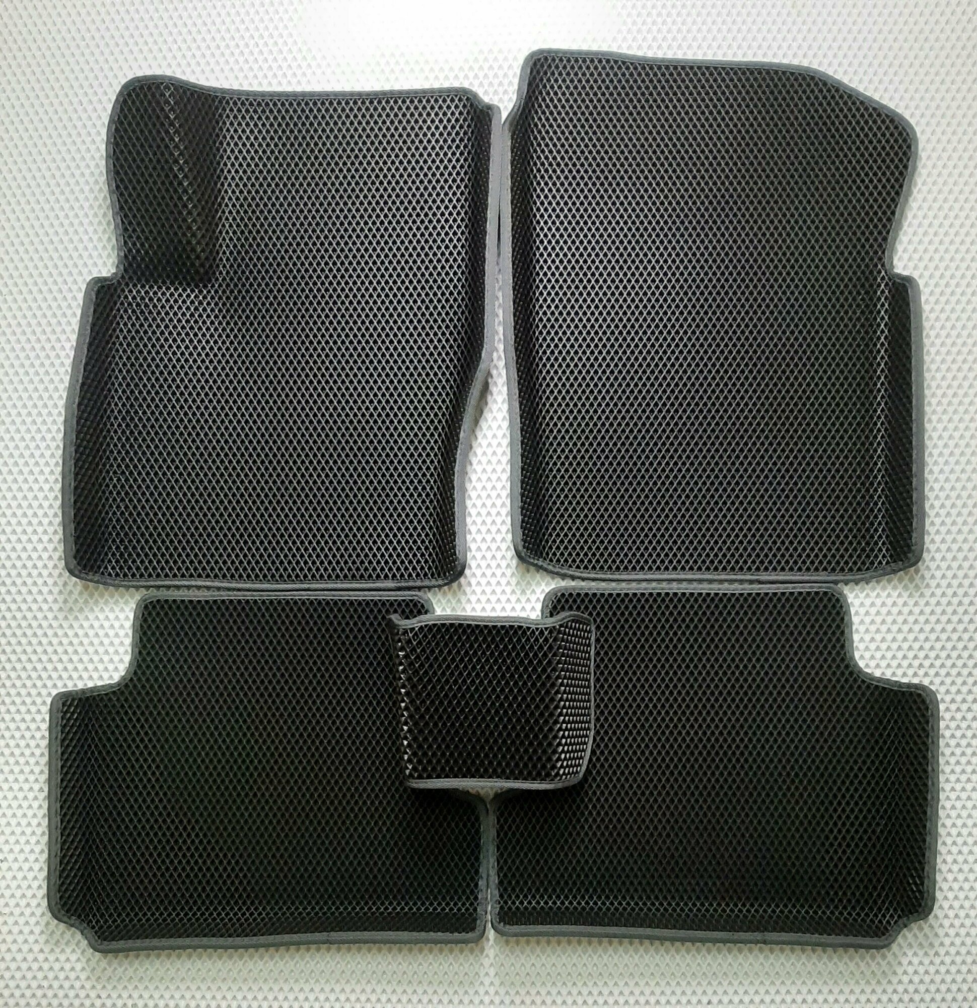 Автомобильные коврики EVA Автомобильные коврики EVA С бортами для FORD FOCUS II Форд Фокус 2 2005-2011 н. в. Седан или хэчбэк