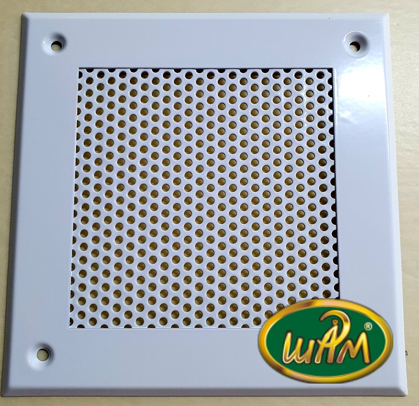 Вентиляционная решетка металлическая 210х210мм, тип перфорации кружок (Rv 3-5), цвет белый RAL 9016