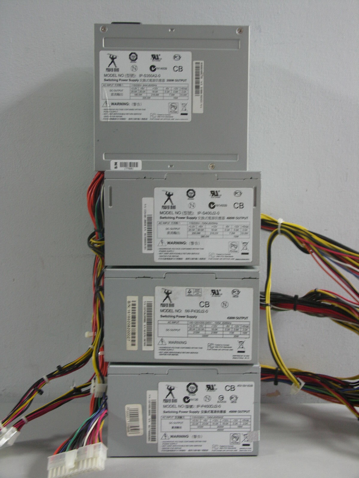 Блок питания 350W Powerman IP-S350Q2-0 24+4/6PCI-E/1SATA/120fan ATX