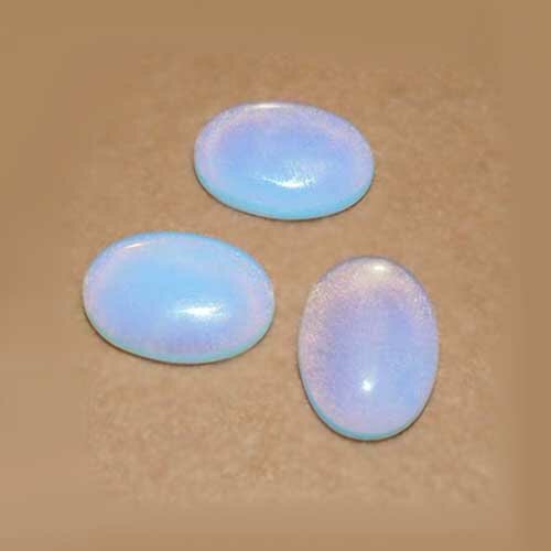 Кабошон натуральный Лунный камень 0007497 овальный 16x12 мм, цена за 1 шт.