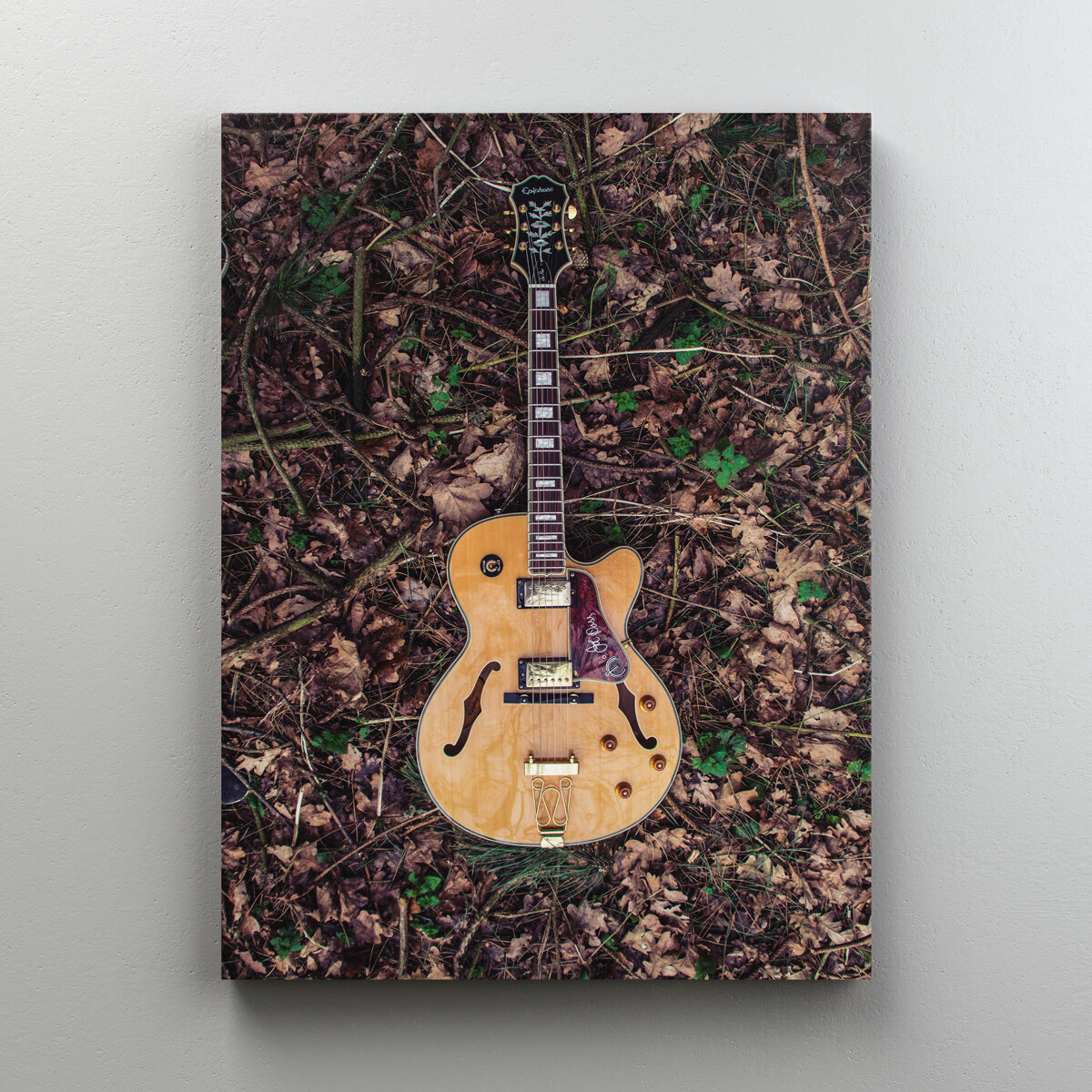 Интерьерная картина на холсте "Кантри электрогитара" музыка и музыкальные инструменты, размер 22x30 см