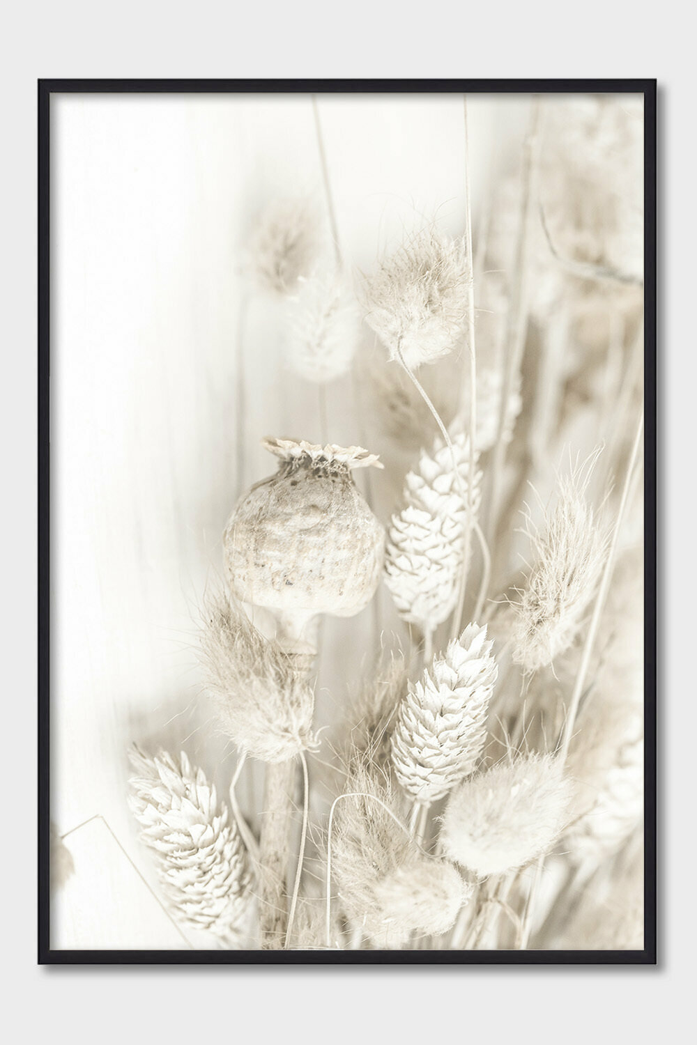 Постер для интерьера Postermarkt Нежно-бежевые сухоцветы #2, 30х40 см в черной рамке