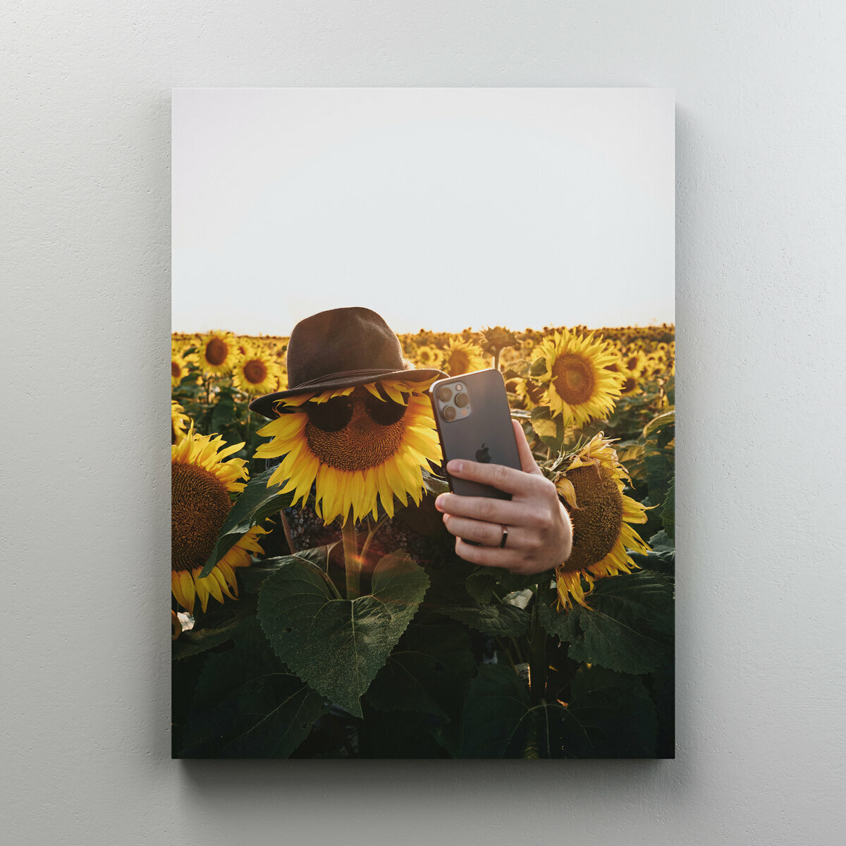 Интерьерная картина на холсте "Селфи подсолнух" размер 30x40 см