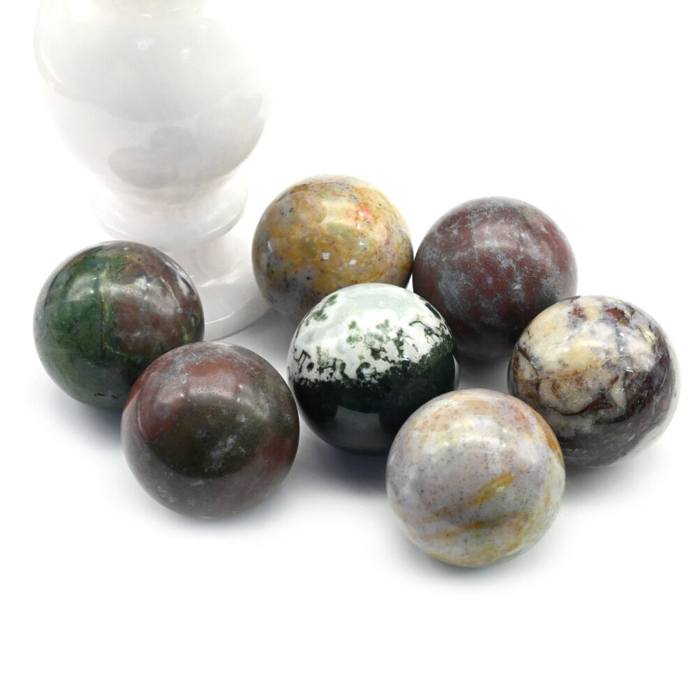 Шар из агата мохового, диаметр 40мм .