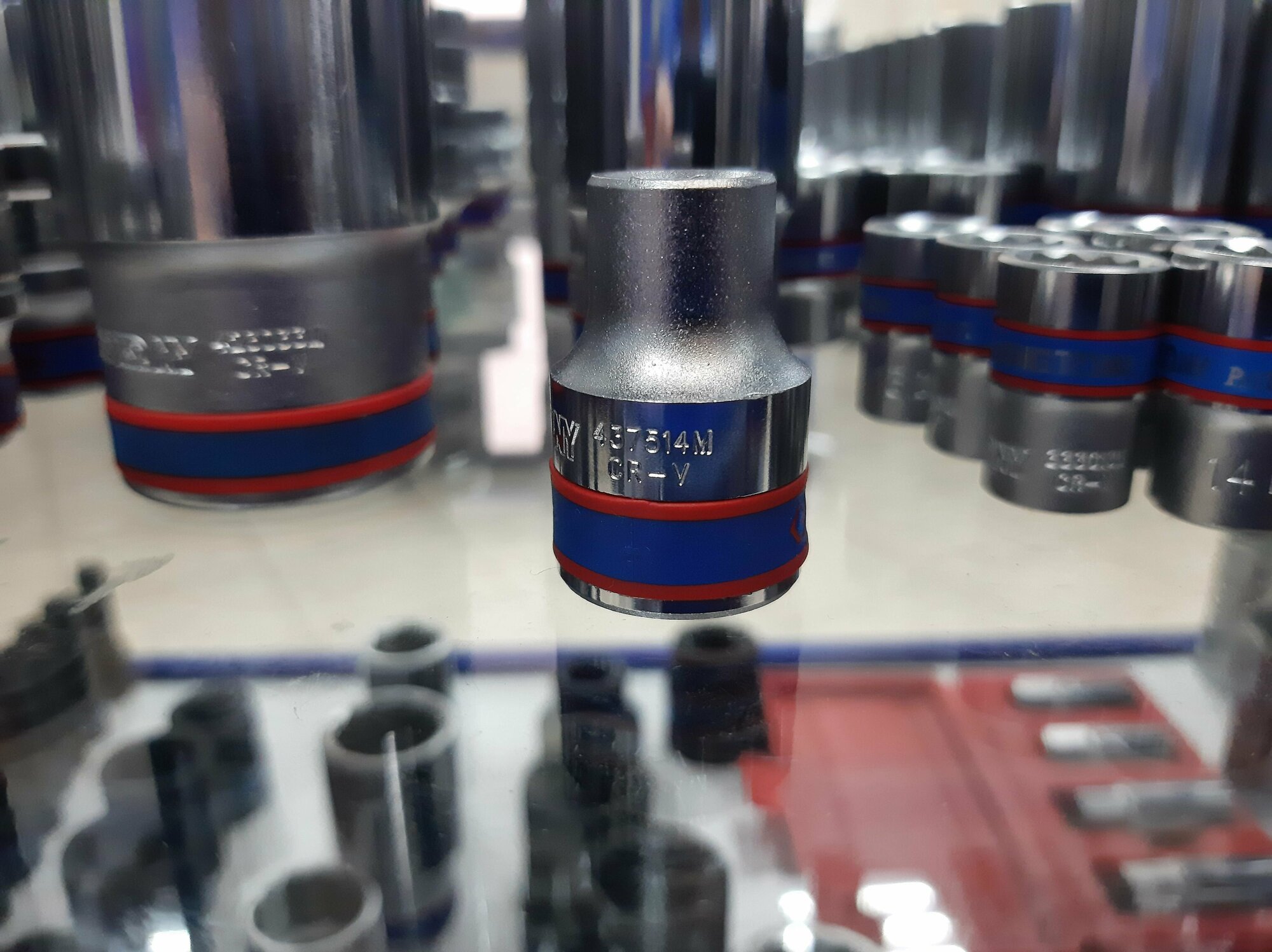 Головка торцевая TORX Е-стандарт для автосервиса 1/2", E14, KING TONY