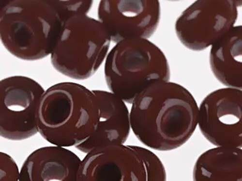 Бисер Preciosa 93300 Непрозрачный бордово-коричневый (10/0) 2.3 мм, 5 г, цена за 2 уп.