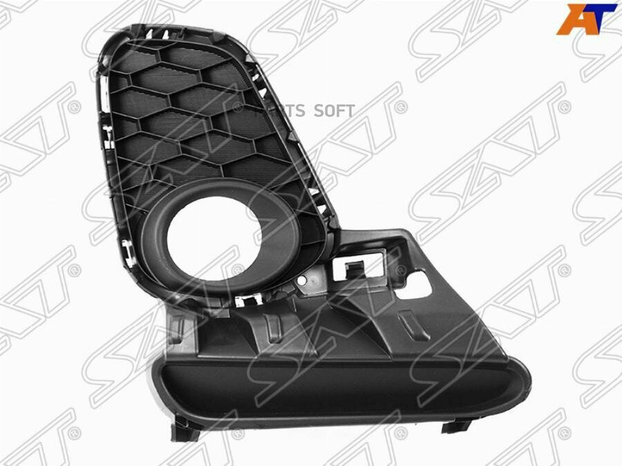 Оправа ПТФ Mazda 3 11-13 / Axela 11-13 (Справа) SAT ST-MZV8-219-A1 | цена за 1 шт