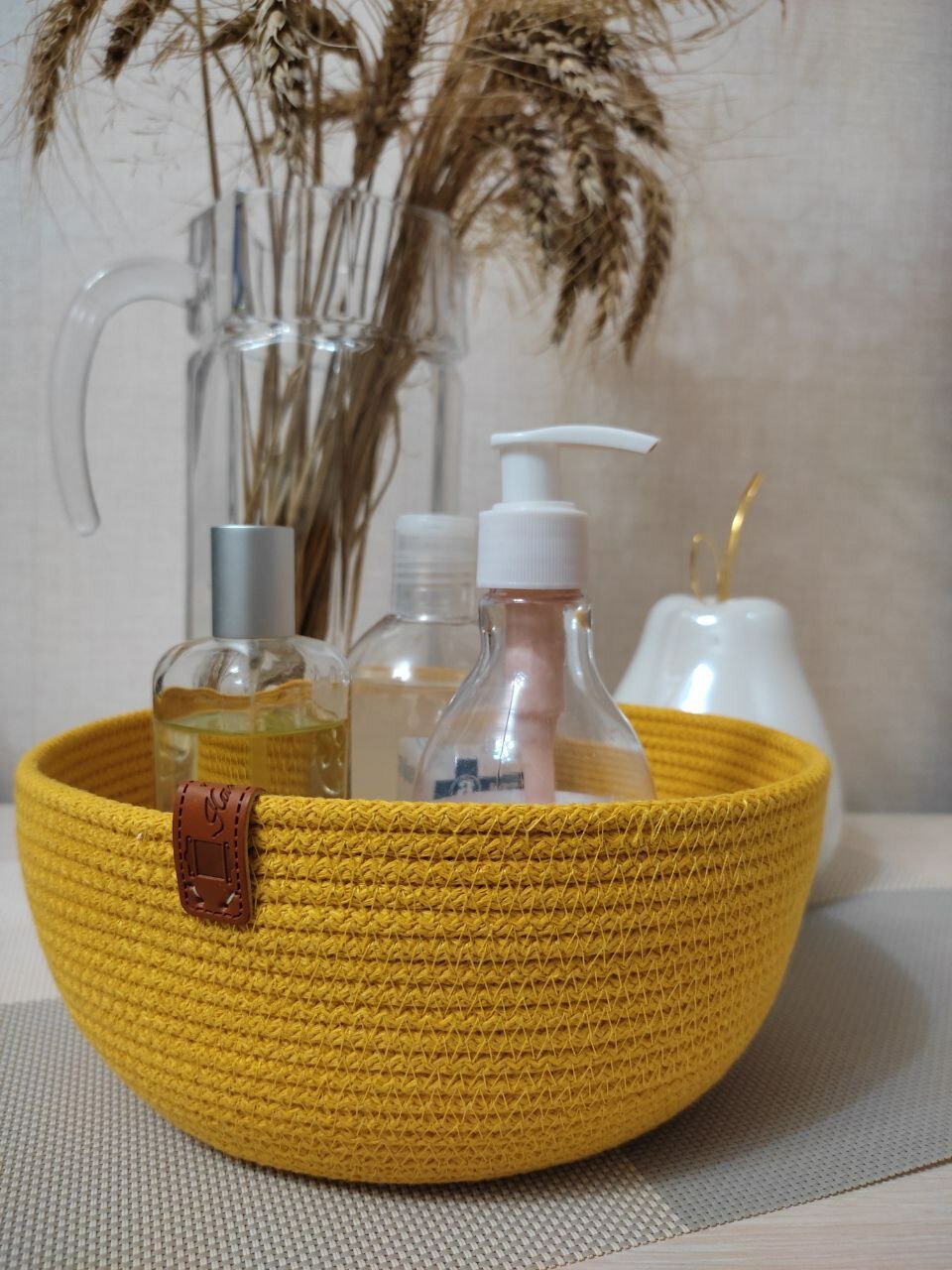 Корзина желтая для хранения из хлопкового шнура