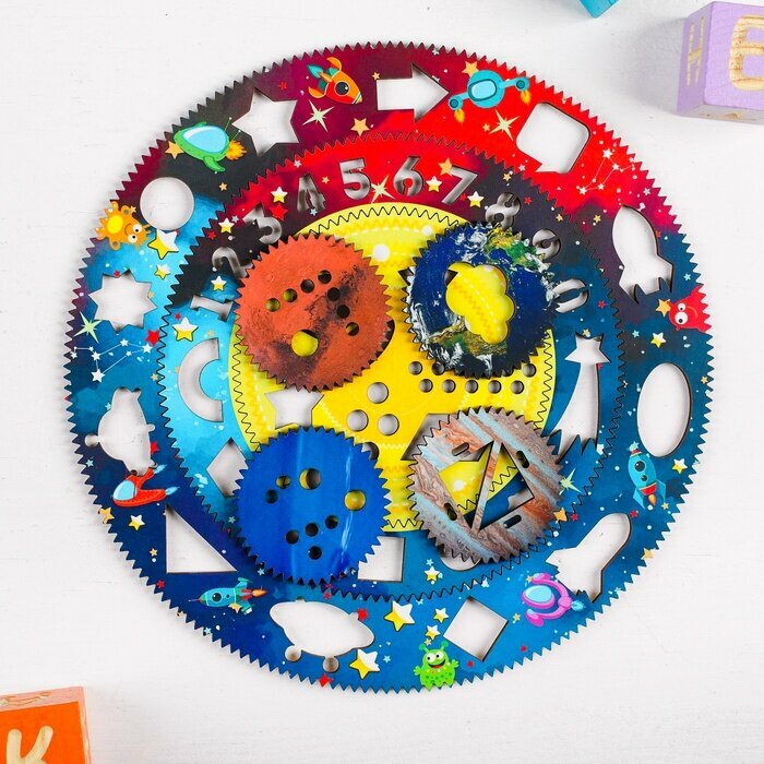 Деревянный спирограф WoodLand Toys Космос (122102)