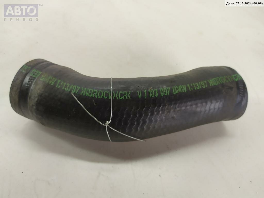 Патрубок BMW 5 E39 (1995-2003)