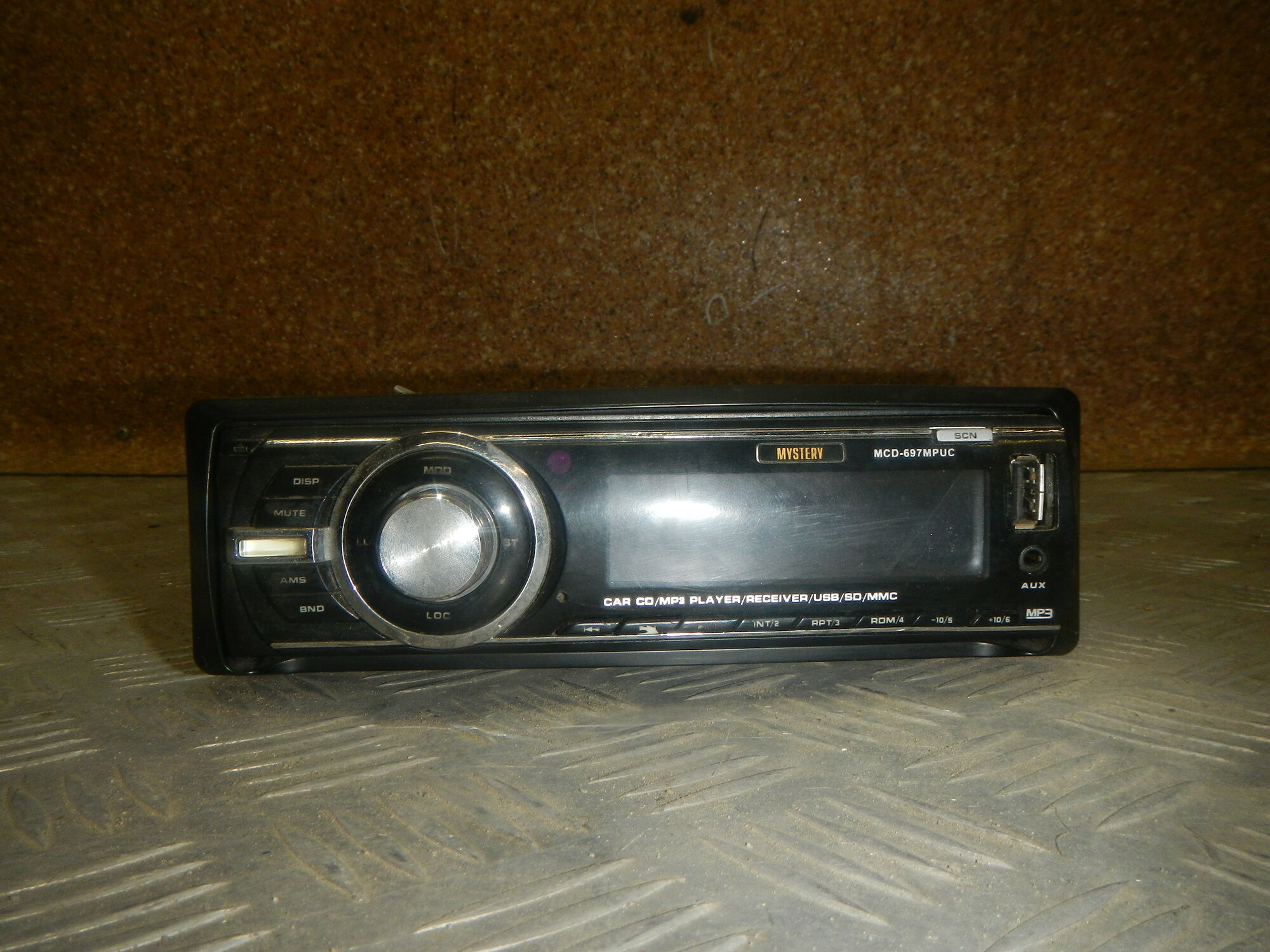 Б/У Магнитола, ВАЗ (VAZ)-LADA GRANTA (гранта) (11-18) LADA GRANTA (Гранта) (11-18) Mystery Потертости. 550098 LADA арт. M...