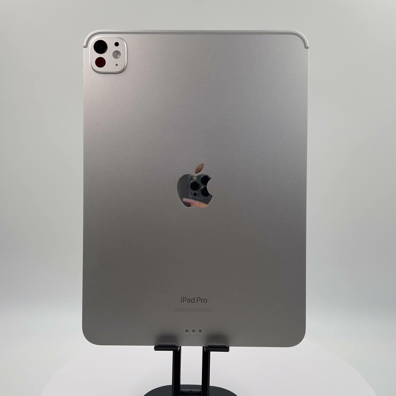 11" Планшет Apple iPad Pro 11 2024, 1 ТБ, Wi-Fi + Cellular, серебристый
