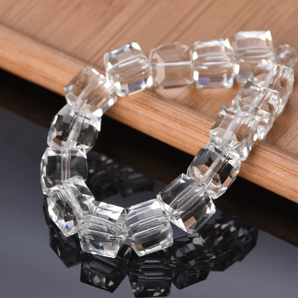 Браслет из чешского стекла, кубики, серебряный, Clear, 3 мм