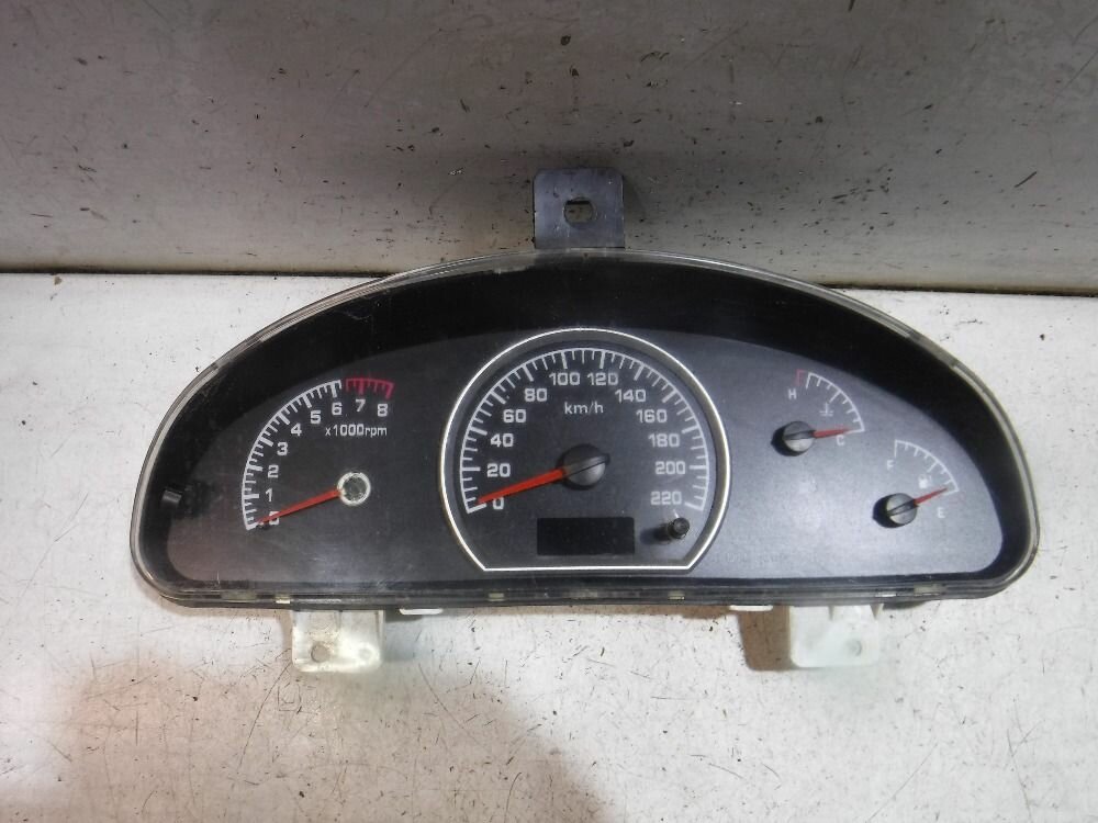 Панель приборов Lifan Breez