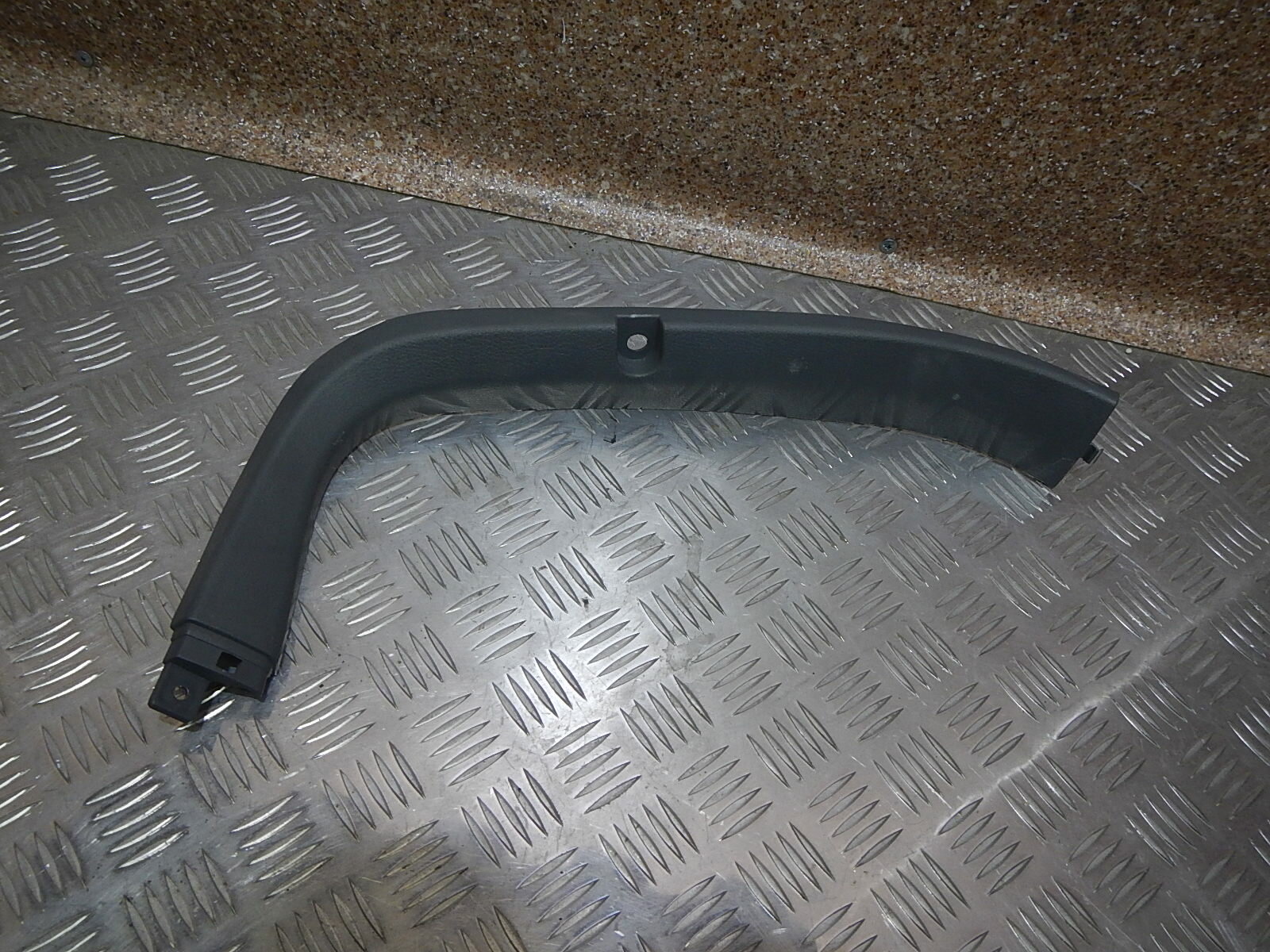 Б/У Обшивка двери багажника, Chevrolet (Шевроле)-LACETTI (04-) CHEVROLET LACETTI (04-13) Хетчбэк. Царапины. 229030 GENERA...