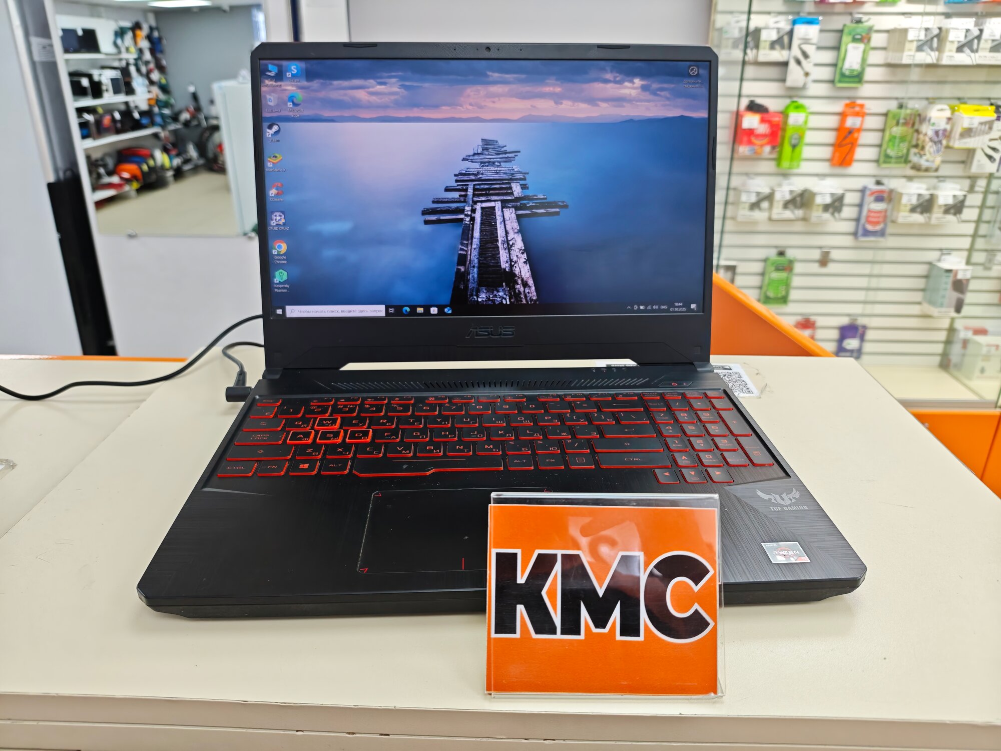 15.6" Ноутбук ASUS TUF FX505DY, IPS FHD, Ryzen 5 3550H, 8 ГБ, SSD 128ГБ, Radeon RX 560X, Win10Home, (б/у), уценен