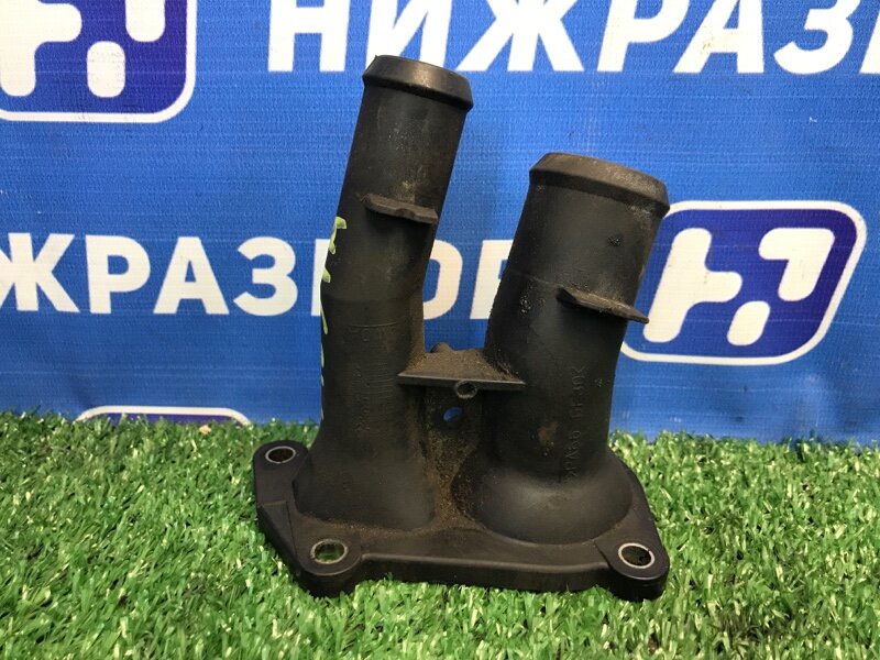 Корпус термостата Ford Fiesta MK5 1.4 FXJB (б/у) 2S6G9K478BD
